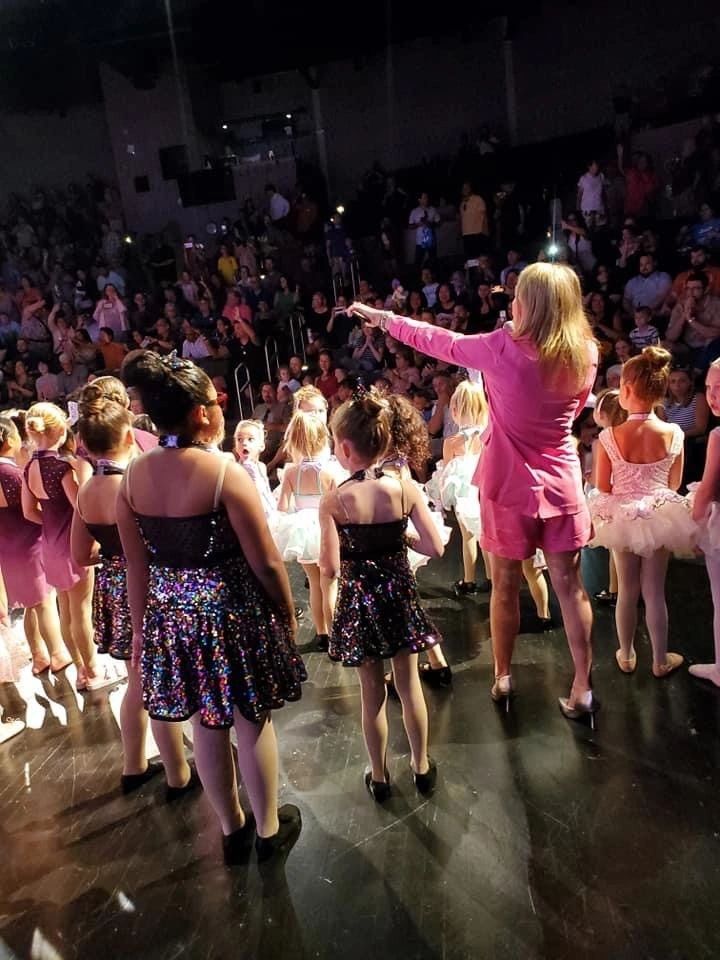 Evolution Dance Experience - Dance Studio - Elmhurst, Illinois